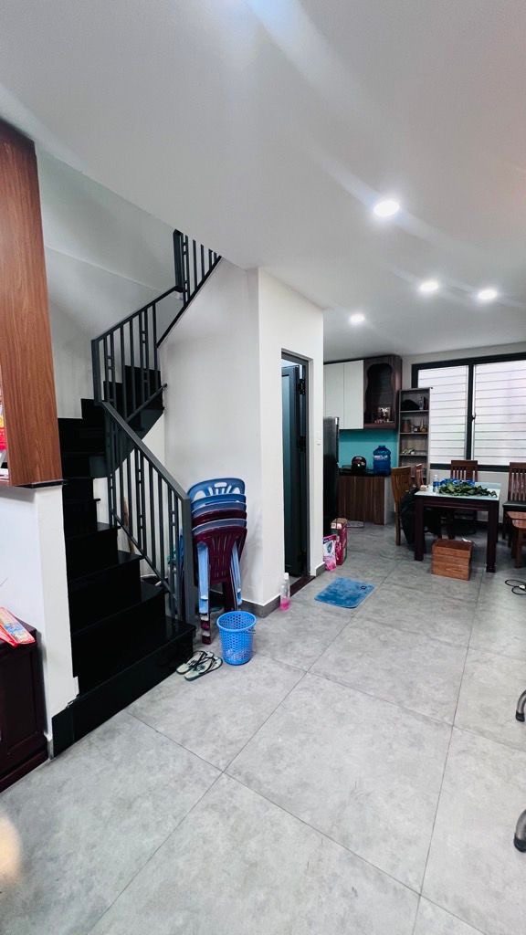Nhà 4 tầng Tân Quy (cách Lotte Mart 300m); HXH 20m; 44m2 5PN an ninh ...